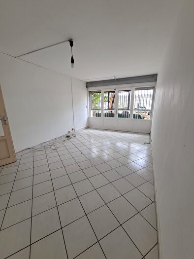 Appartement à louer - Saint-Denis - 3 pièces - 2 chambres