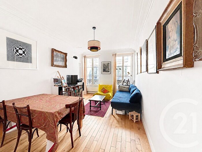 Appartement 5 pièces à vendre à Paris 9ème, Clichy, Trinité