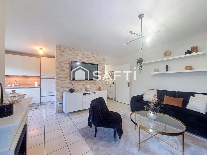 Appartement 3 pièces à Poissy, Saint-Exupéry, à vendre