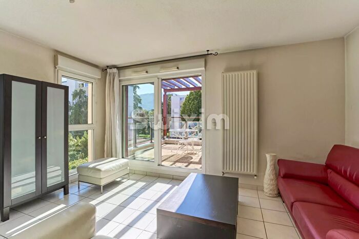 Appartement à vendre - Gaillard - 4 pièces - 3 chambres