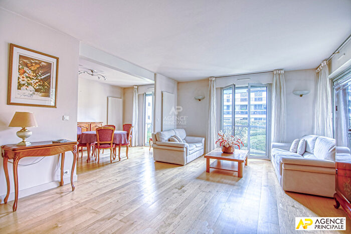 Appartement 4 pièces à vendre à Versailles, Clagny Glatigny