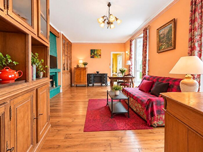 Paris 11ème, République, Saint-Ambroise : Appartement 2 pièces à vendre