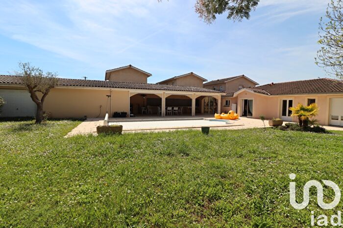 Maisons à vendre et appartements à louer - 1