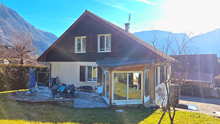 Maison à vendre - Cluses - 7 pièces - 6 chambres