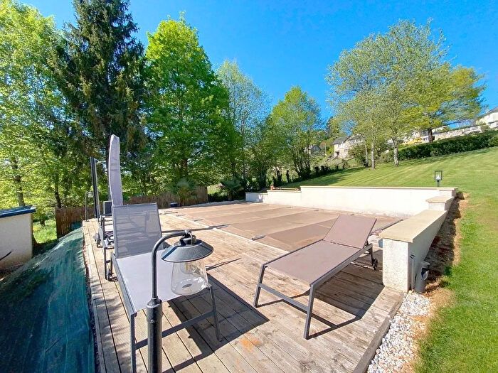 Uzerche : Maison 6 pièces à vendre