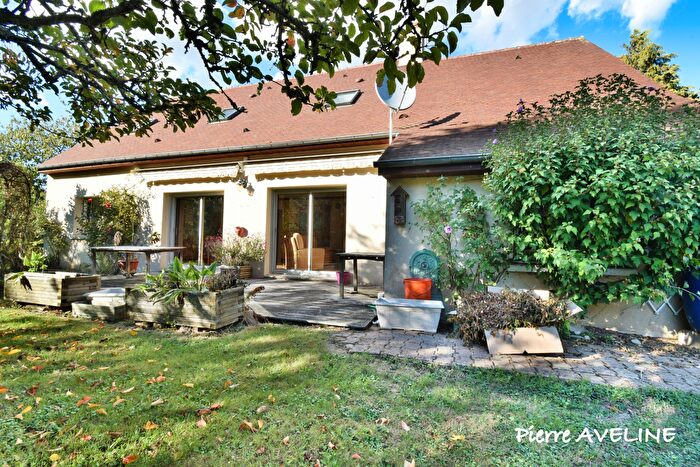 Maison 7 pièces à Brou, à vendre