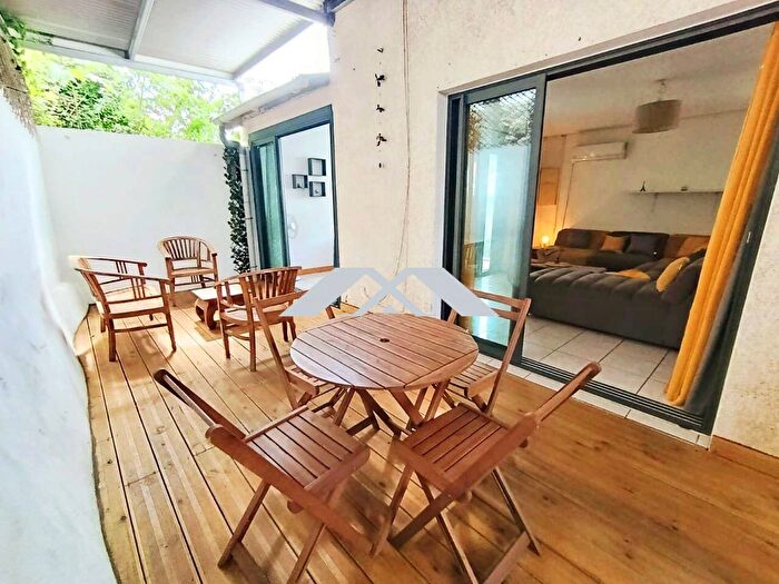 Maison à louer - Saint-Pierre - 3 pièces - 2 chambres