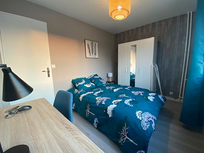 Appartement à louer - Hérouville-Saint-Clair, Grand Parc, Belles Portes - 5 pièces - 4 chambres