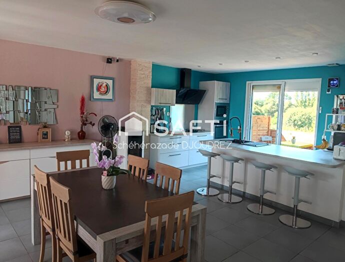 Maison à vendre - Vendrennes - 4 pièces - 2 chambres