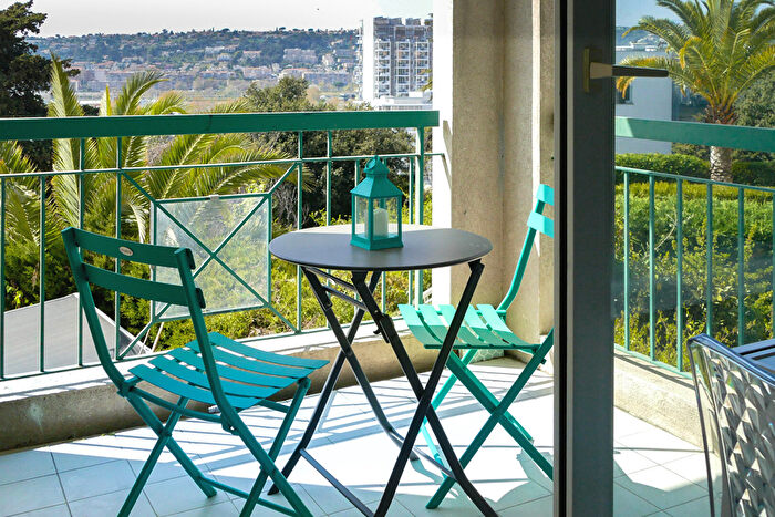 Appartement à louer - Nice, Sainte-Marguerite - 1 pièce