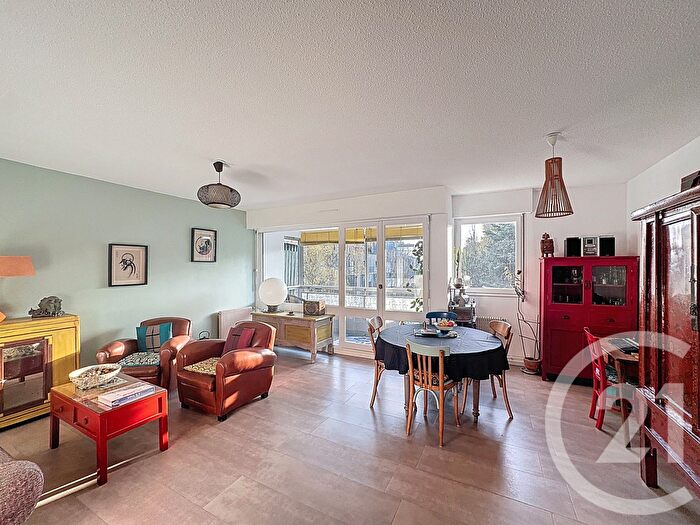 Appartement à vendre - Quartiers Sud-Ouest, Bréquigny - 5 pièces - 3 chambres