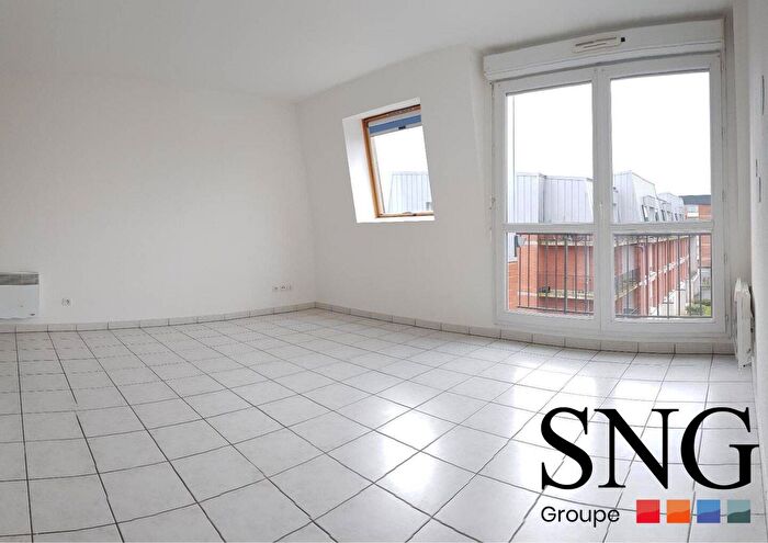 Appartement à louer - Gare, Hénin-Beaumont - 2 pièces - 1 chambre