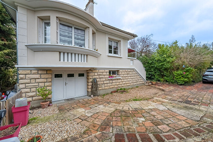 Maison à vendre - Conflans-Sainte-Honorine, Chennevières - 5 pièces - 4 chambres