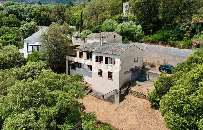 Maison à vendre - Santa-Maria-di-Lota - 6 pièces - 4 chambres
