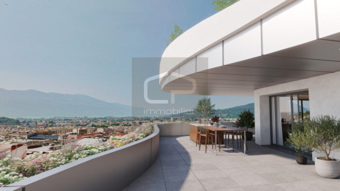 Aix-les-Bains, Centre-ville : Appartement 5 pièces à vendre