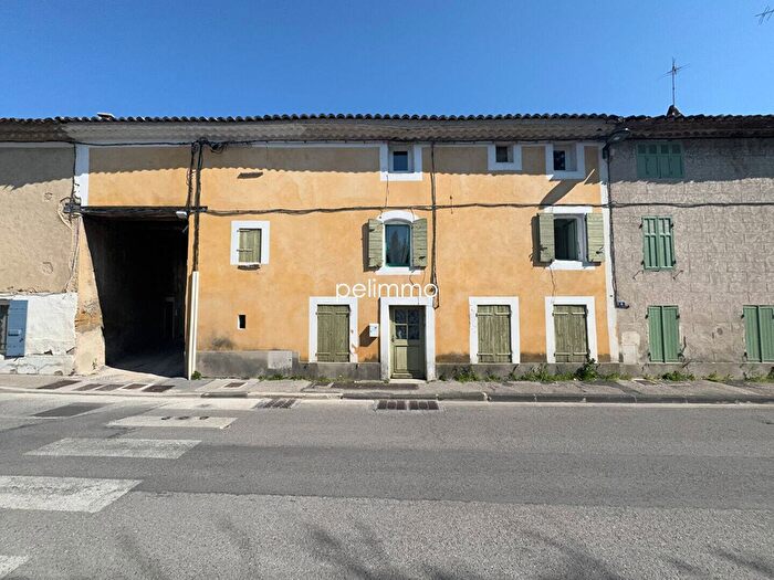 Appartement à louer - Nord, Pélissanne - 2 pièces - 1 chambre