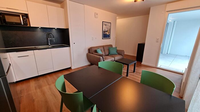 Appartement 2 pièces à Vannes, Gare, à louer