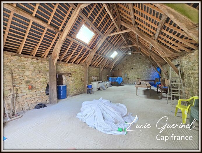 Maison à vendre - Saint-Aubin-des-Châteaux - 5 pièces - 2 chambres