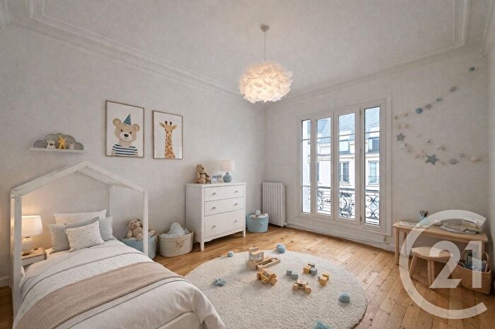 Appartement à vendre - Suresnes, Carnot, Gambetta - 3 pièces - 2 chambres