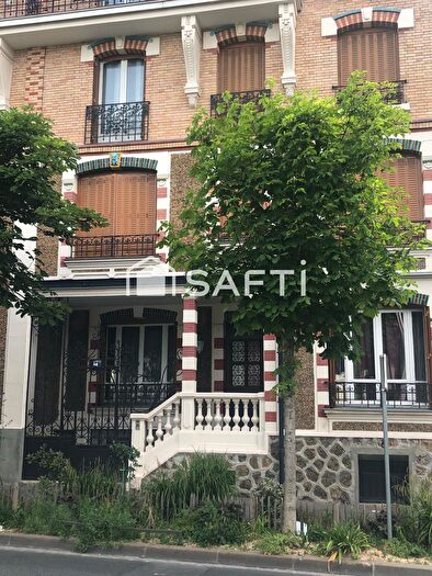 Maison à vendre - Rosny-sous-Bois, Les Boutours - 7 pièces - 3 chambres