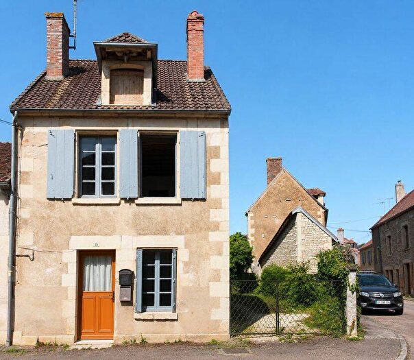 Maison 3 pièces à Donzy, à louer