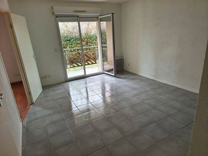 Miramont-de-Guyenne : Appartement 2 pièces à louer