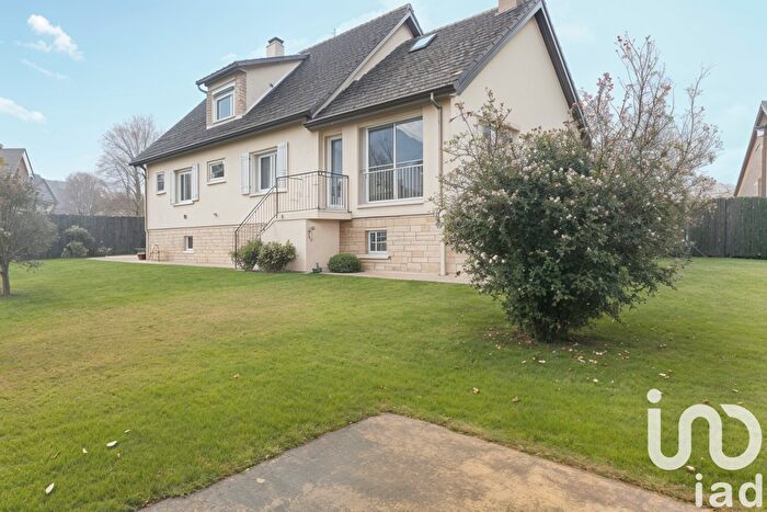 Maison à vendre - Sainte-Geneviève - 8 pièces - 5 chambres