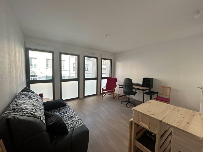 Barbâtre-Saint Remy-Verrerie, Reims : Appartement 1 pièce à louer
