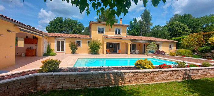 Maison à vendre - Flayosc - 6 pièces - 4 chambres