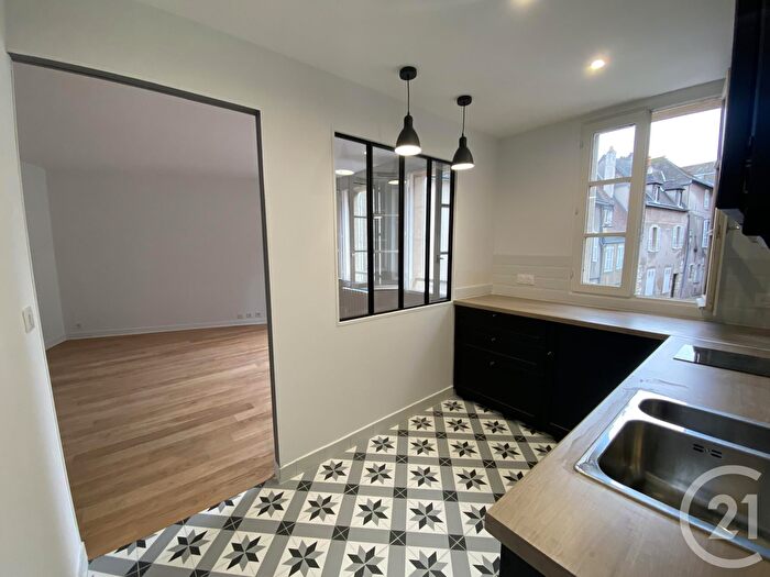 Appartement 2 pièces à Chartres, Centre-ville, à louer