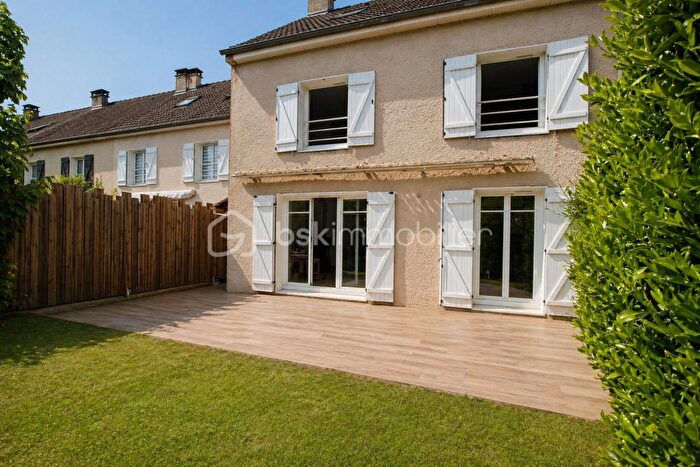 Nandy - Maison 5 pièces à vendre