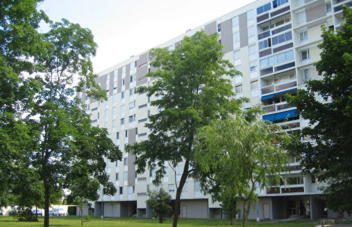 Appartement à louer - Mérignac, Capeyron - 4 pièces - 2 chambres