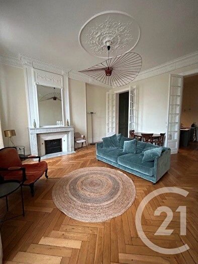Appartement à louer - Bordeaux, Quinconces, Grands Hommes, Tourny - 2 pièces - 1 chambre