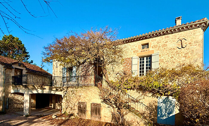 Maison à vendre - Anglars-Juillac - 5 pièces - 4 chambres