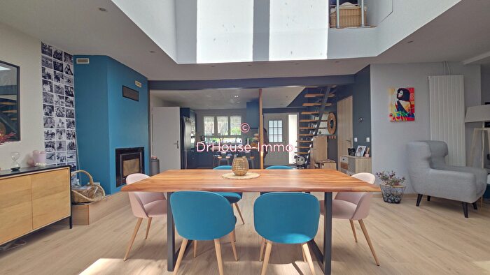 Maison 8 pièces à vendre - Croissy-Beaubourg