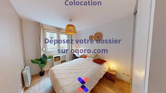 Appartement à louer - Guillotière, Lyon ème arrondissement - 4 pièces - 3 chambres