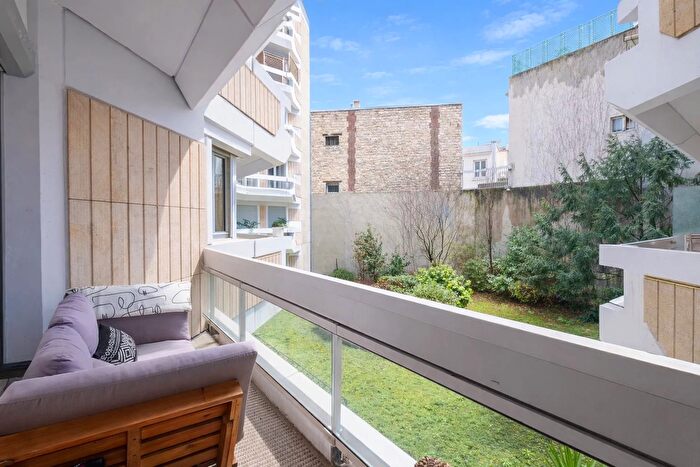 Appartement 3 pièces à Neuilly-sur-Seine, Parc de Neuilly, à vendre
