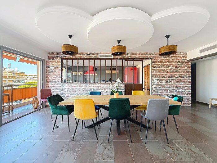 Appartement à vendre - Le Cannet, Rocheville, Colombier, Campelières - 4 pièces - 3 chambres