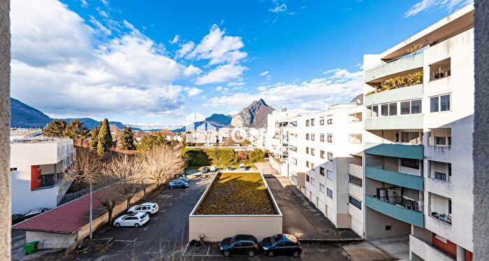 Appartement à vendre - Fontaine, Bastille, Drac - 1 pièce
