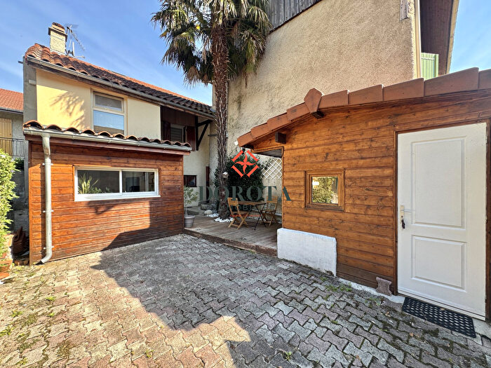 Maison 4 pièces à La Flachère, à vendre