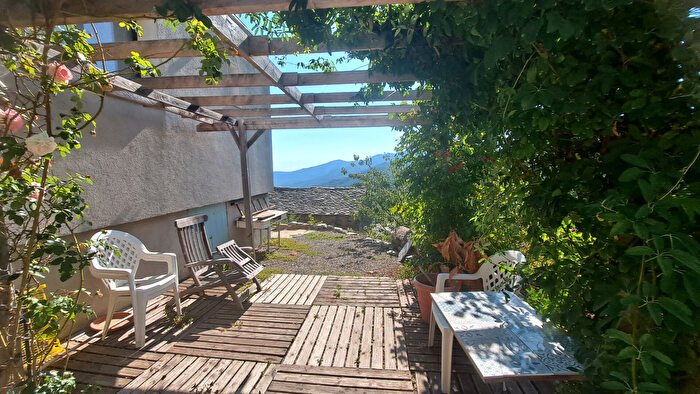 Maison à vendre - Poggio-Marinaccio - 4 pièces - 2 chambres