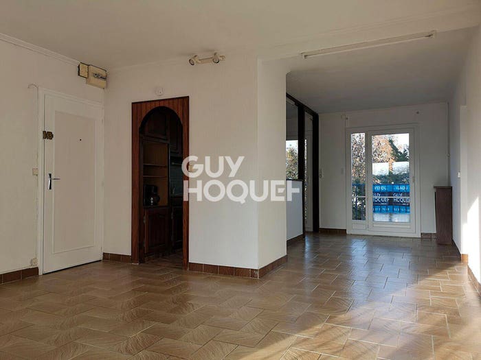 Centre Ville, Dreux - Appartement 3 pièces à louer