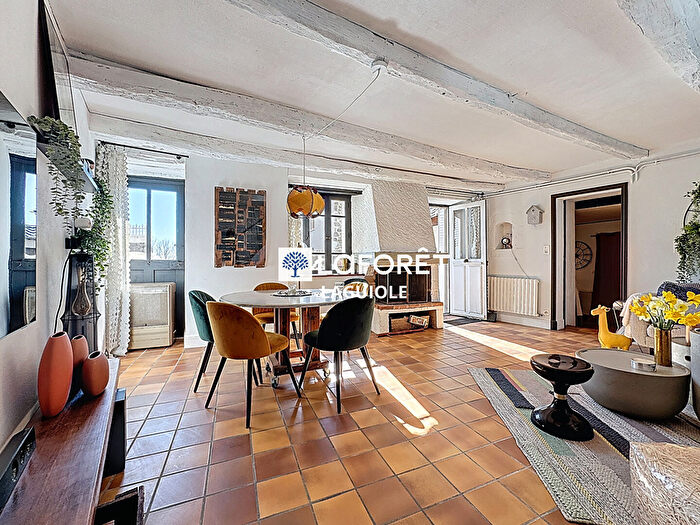 Maison à vendre - Mur-de-Barrez - 6 pièces - 2 chambres