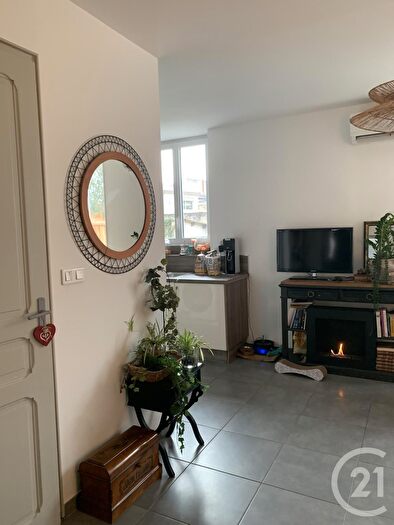 Maison à louer - Bagnols-sur-Cèze, Bourgneuf - 2 pièces - 1 chambre