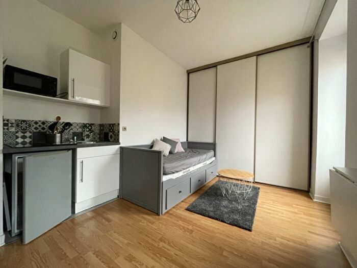 Appartement à louer - Brest, Saint-Marc, Kérampéré - 1 pièce