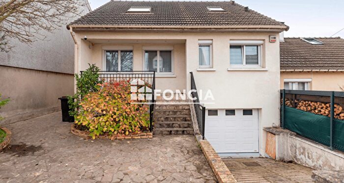 Maison à vendre - Morangis - 5 pièces - 4 chambres