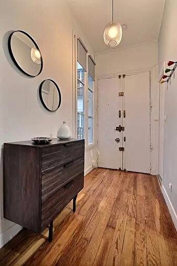 Appartement à louer - Arts et Métiers, Paris ème arrondissement - 2 pièces - 1 chambre