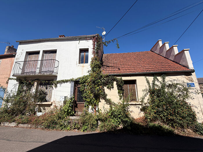 Maison 5 pièces à Vitteaux, à vendre