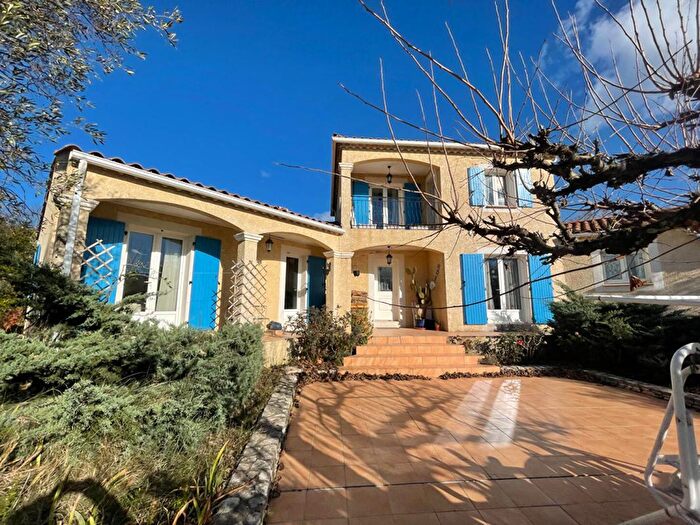 Maison à vendre - Barjac - 6 pièces - 4 chambres