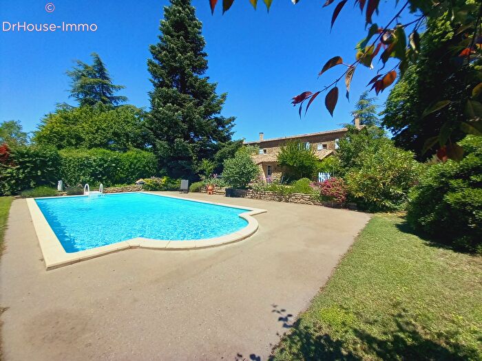 Maison à vendre - Chabrillan - 11 pièces - 7 chambres
